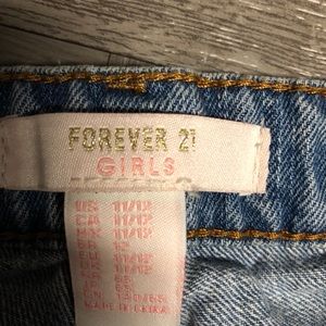Forever 21 | Jeans | Ripped Distressed Jeans | Poshmark